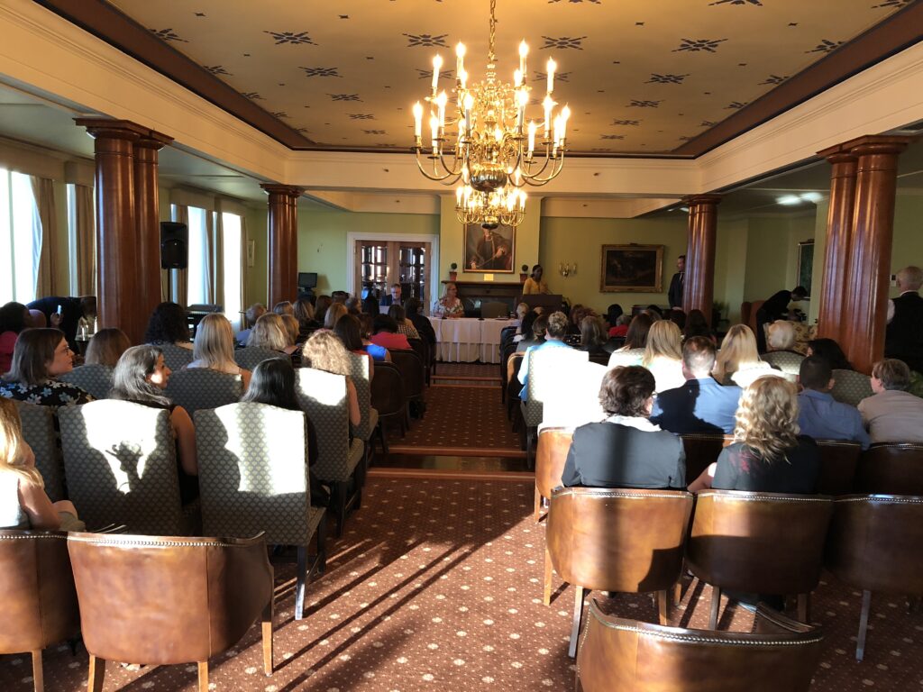 Crowds pack Rideau Club for second Entre-Nous - Wealth (WCPD Inc.)